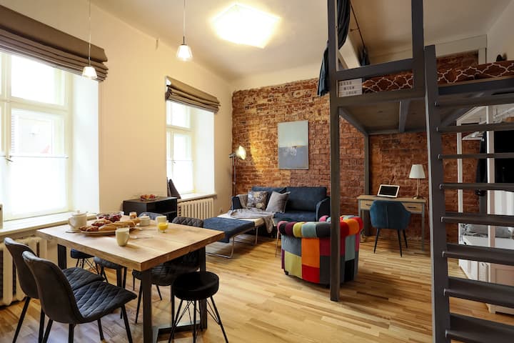 Old Riga Loft Style Design Studio, With Extras - Riga
