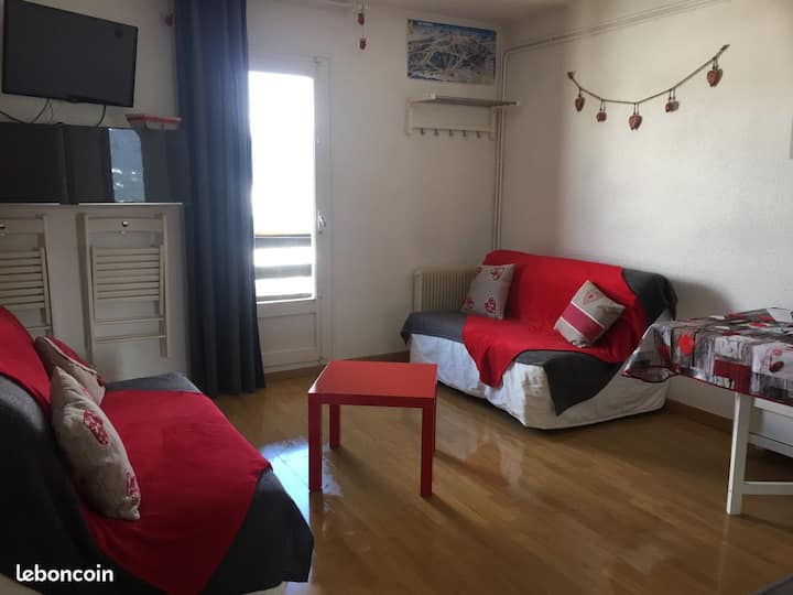 Les Angles: Mignon Studio 4 Pers Vue Sur Lac - Les Angles