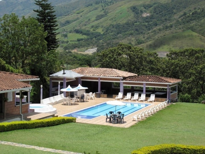Finca En El Hatillo - Antioquia - Barbosa