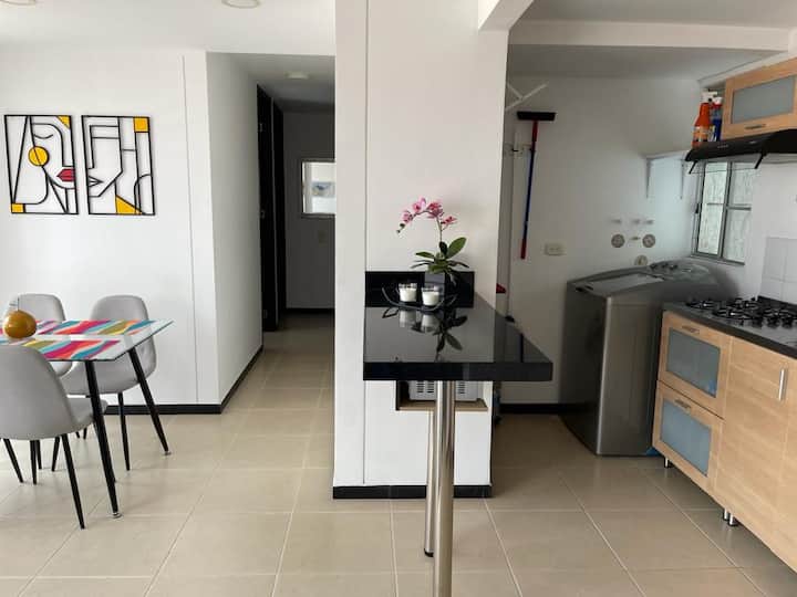 Apto Sur Cali Piscina-ascensor-balcon-3hab Full - Cali