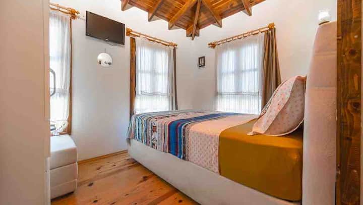 Bi Hayal Ada Evi Bozcaada / Oda - 4(rum Mahallesi) - Bozcaada