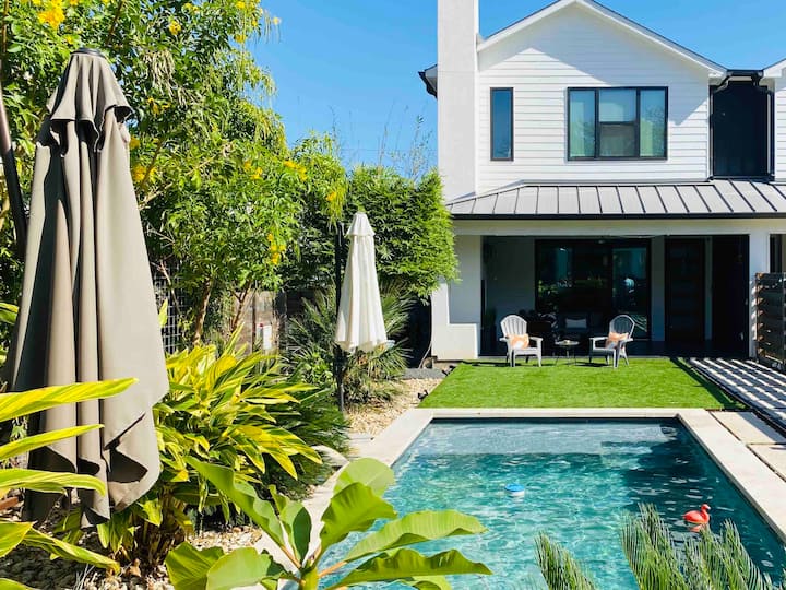 Hip Eastside Oasis W/ Private Pool - Austin, TX