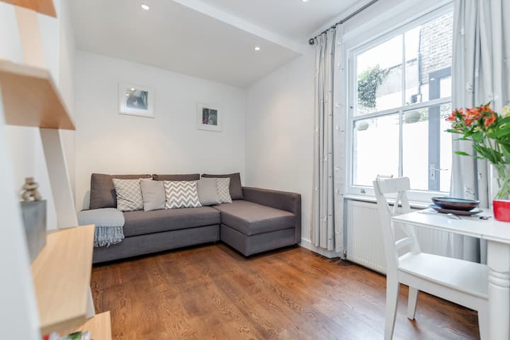 Apartment With Patio In Chelsea - London