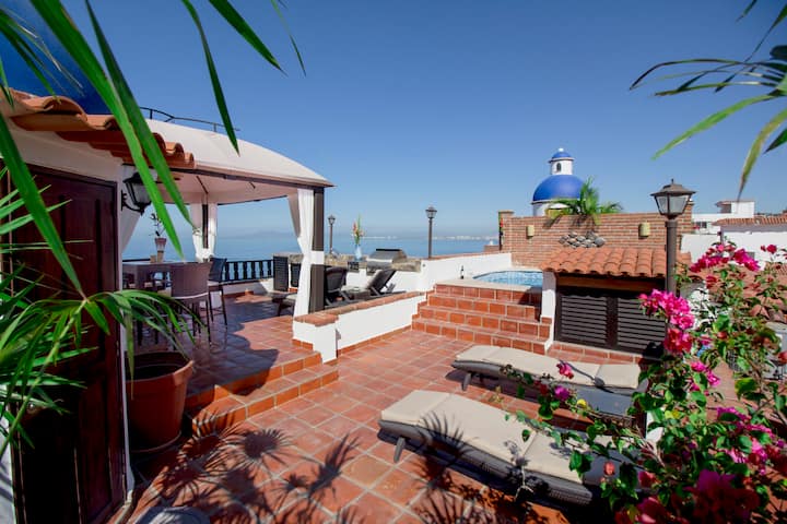 Amazing Beachfront Penthouse With Private Pool - Puerto Vallarta