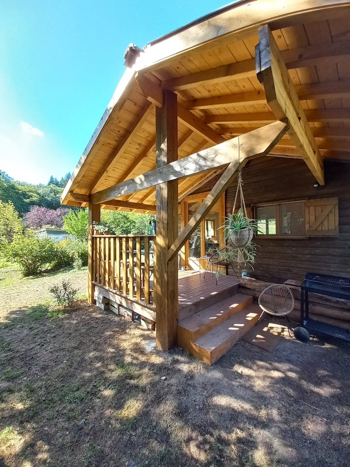 La Cabane De Sacha: Havre De Paix En Pleine Nature - Rhône
