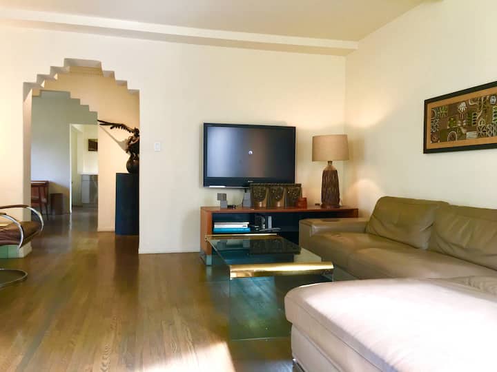 An Eclectic And Serene Oasis In The Heart Of La - 好萊塢