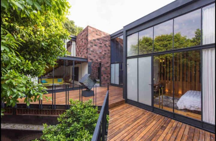 Casa Y Patio Con Valor Artístico Para 22 Huéspedes - Mexico City