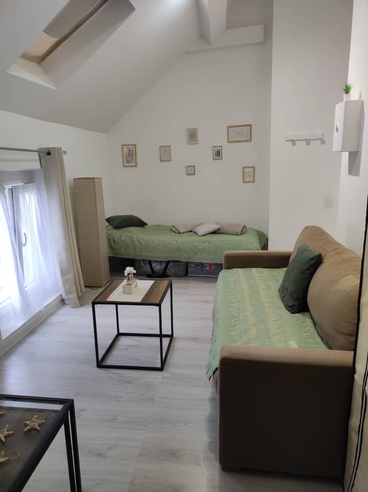 L’escale Cdg Astérix Parc D’exposition - Roissy-en-France