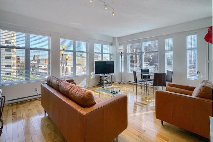 Kennedy Suites - Montreal