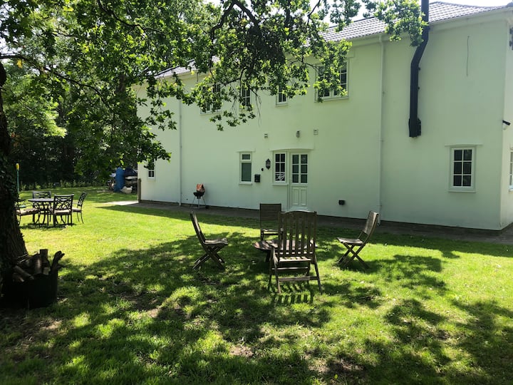 Hayling Hide Away - Hayling Island