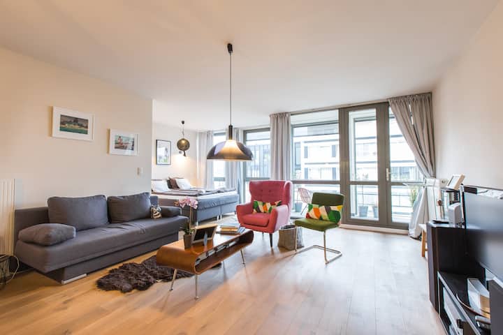 Very Bright Studio In City Centre, Free Netflix - Anvers
