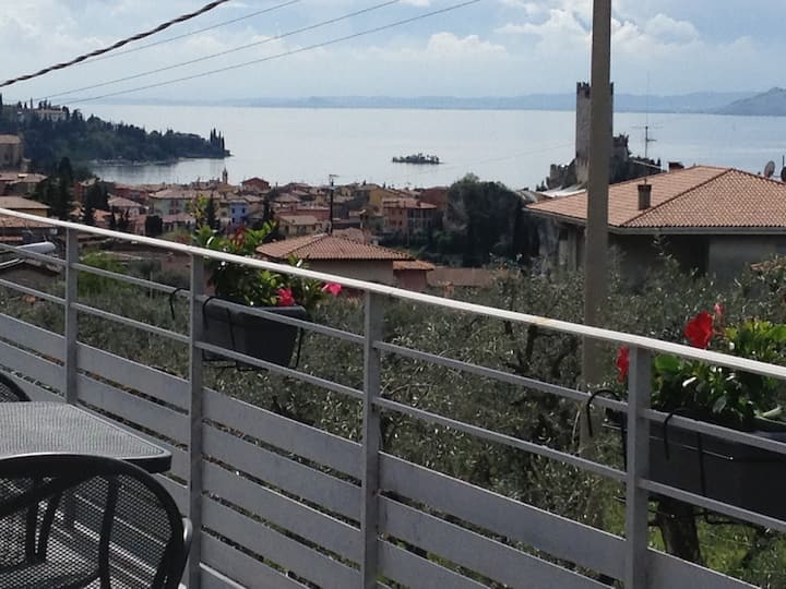 Two Bedrooms Flat Wifi Big Terrace Lake View - Malcesine