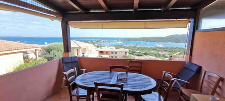 Appartamento Vista Mare Con Terrazza - Golfo Aranci