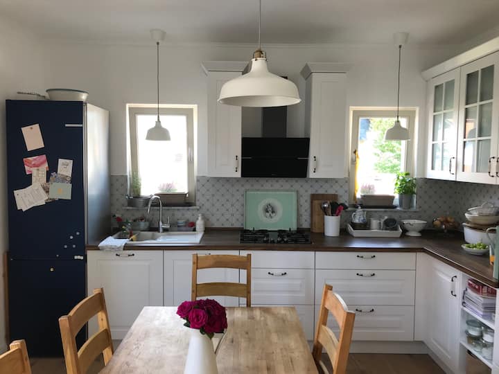 Renovierter Altbau - Vollst. Haus In Ffms Westen - Francoforte sul Meno, Germania