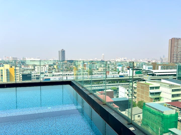 一卧公寓/沙发床/暹罗天地附近/近湄南河/可以做饭/泳池健身房 - Bangkok