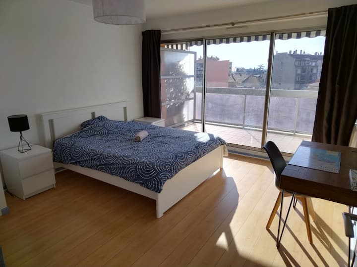 Superbe Chambre Salle De Bain Privée Centre Ville - Gaillard