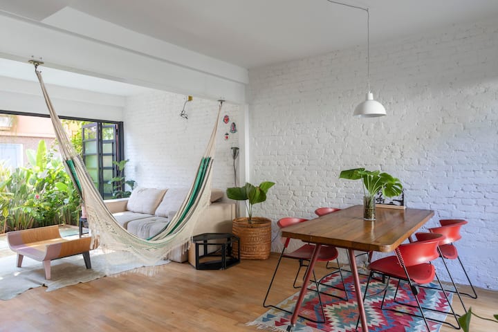 Casa De Vila Reformada Em Pinheiros - São Paulo