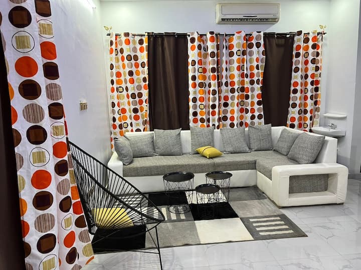 Villa 02 Chambres 1200 Logement - Ouagadougou
