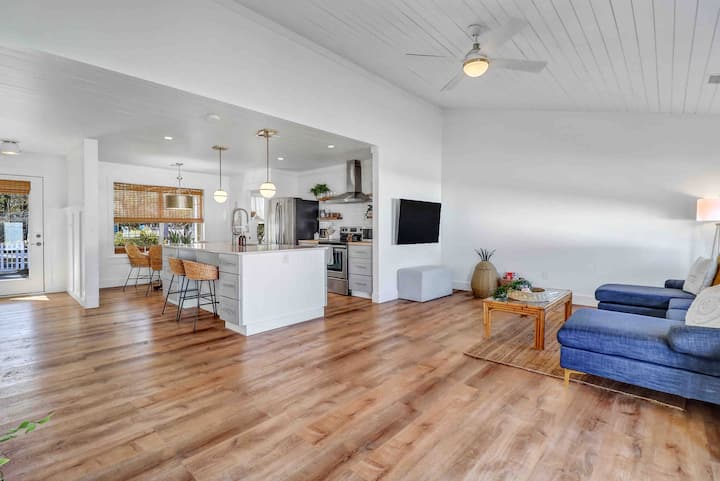 Coastal Cottage Near Dt Bluffton W/ Golf Cart - Bluffton, SC