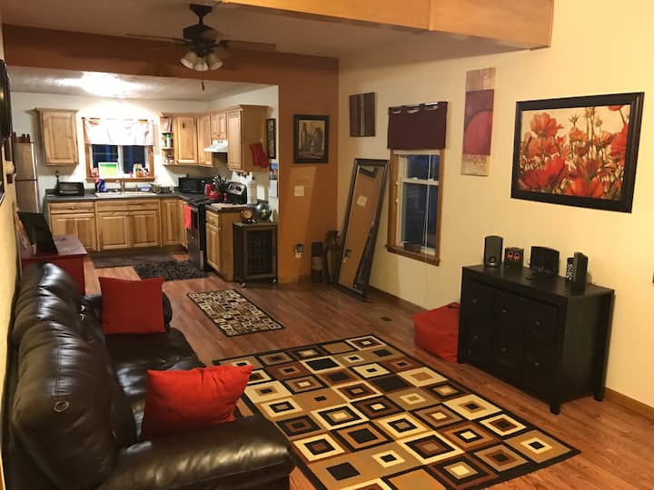 Fun Local Home - Coldwater, MI