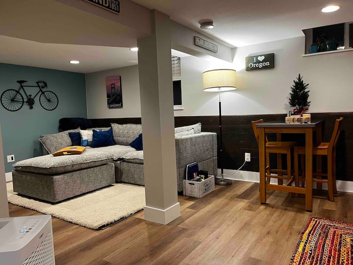 Cozy Private 800 Sq. Ft. Downstairs In St. John's! - Vancouver, WA