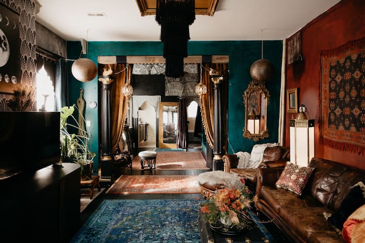 Nocturnal Gardens, Full Apartment - Richmond, VA