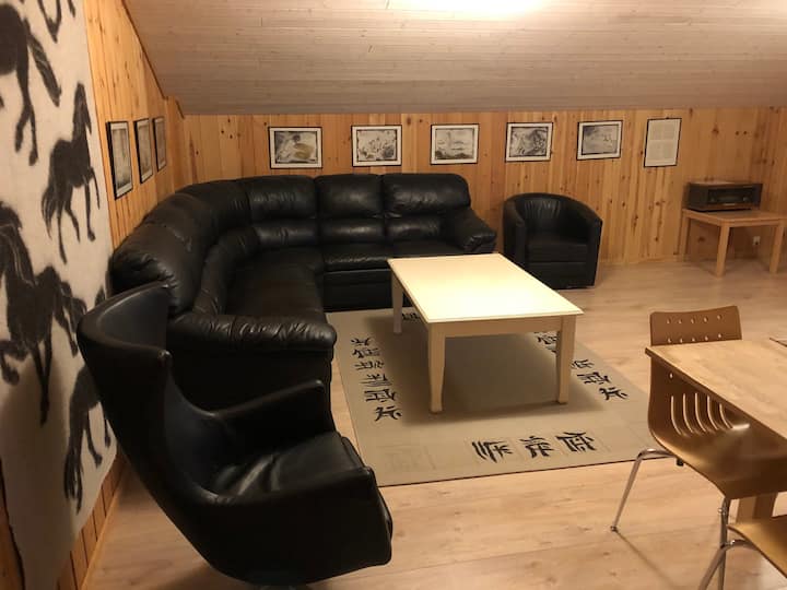 Bo På Ridecenter 2km Fra Centrum Værelse 1 - 法羅群島