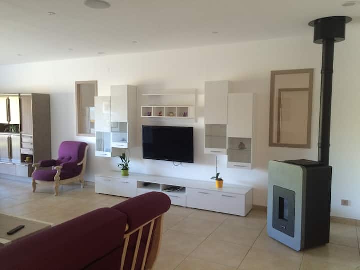 Chambre Meuble Avec Salle D'eau - Villefranche-sur-Saône