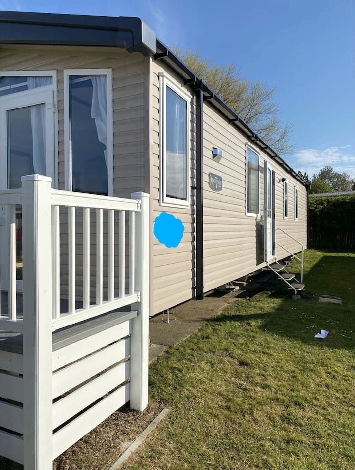 Thameside 6 Sleeper -