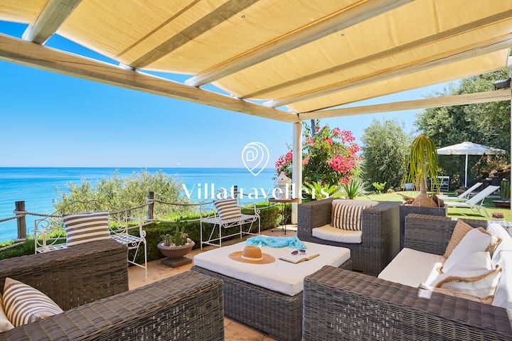 Charming Villa With Sea Views And Jacuzzi - Castelbuono
