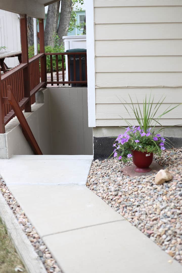 Rocky Mountain Retreat, Plains 2 - Erie, CO