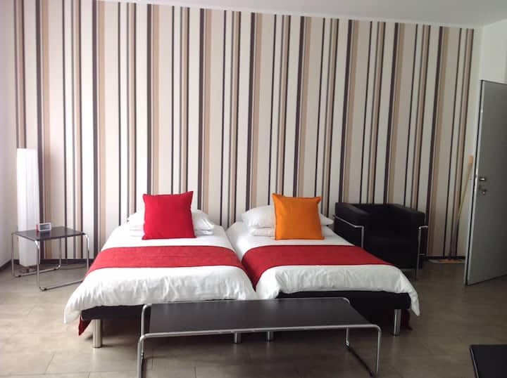 Exklusive 2-zimmer Wohnung In Köln - Cologne