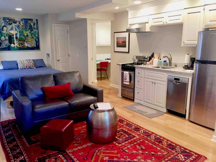 Studio G - Garden Views, Walk To Pillar Pt Harbor! - Half Moon Bay, CA