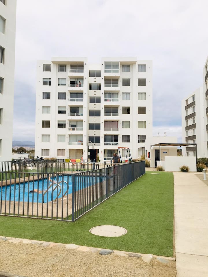 Dpto 3 Habitaciones 2 Baños C/ Estacionamiento - La Serena