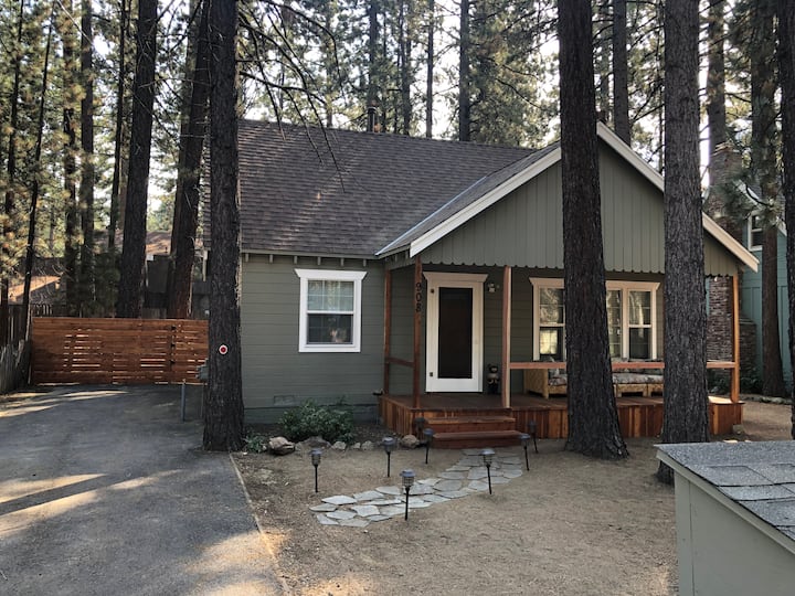 Cozy Cabin Near The Lake - Zephyr Cove, NV