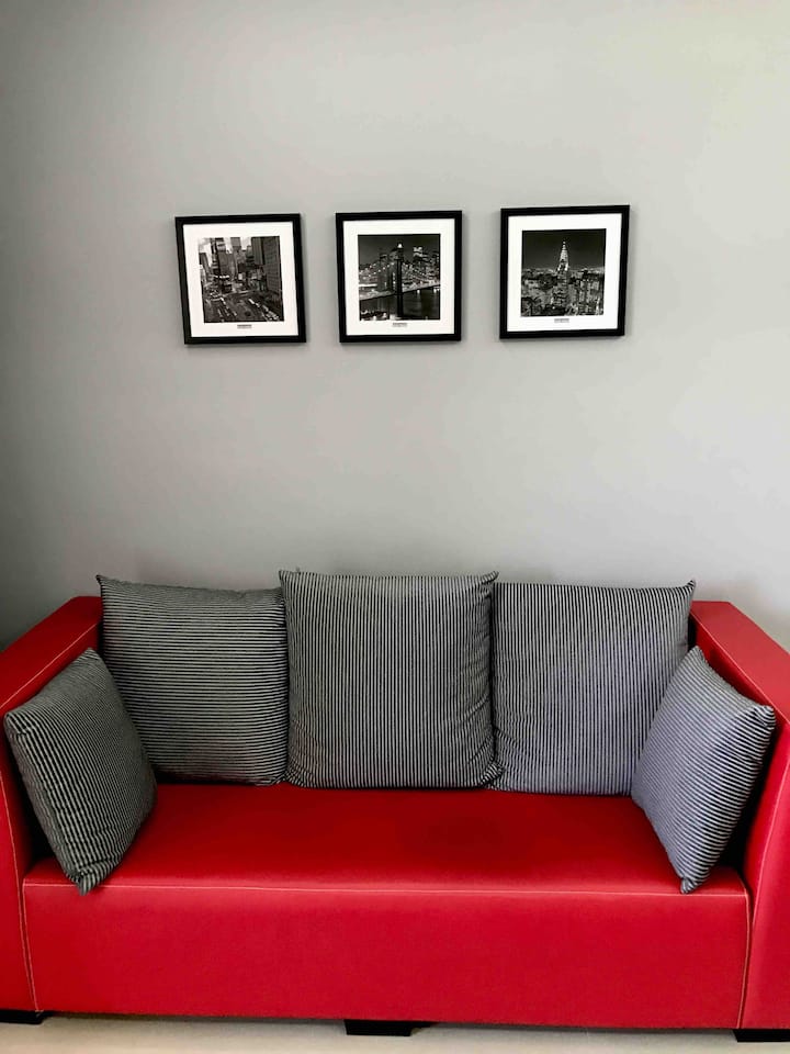 [Monthly 65%disc!]cosy 3brm(8pax)5mins To Themines - Malaysia