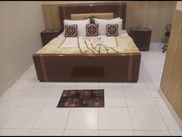 Arfah Inn Hotel - Lahore