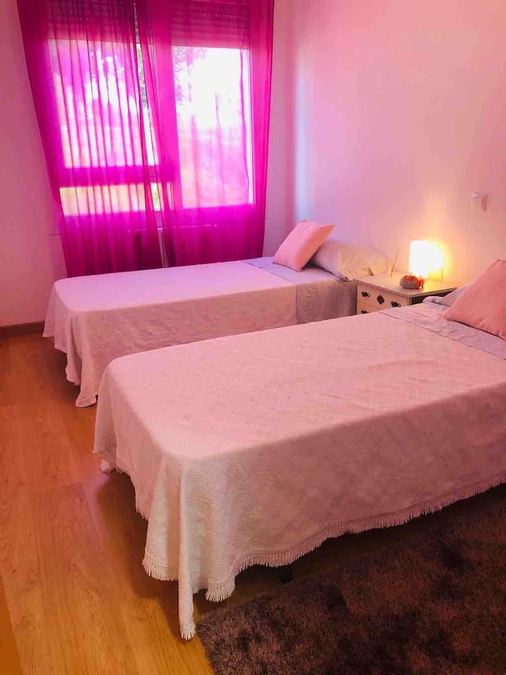 Luminosa Habitación 2 Camas Bien Situada - Polanco