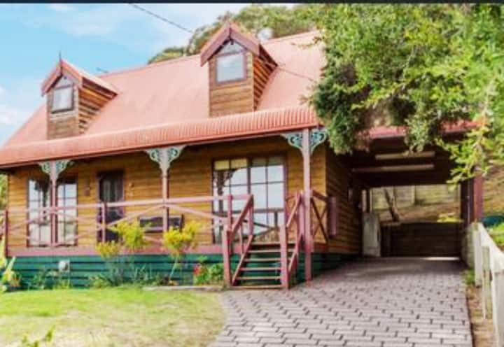 Debs Cosy Cottage- Your Home Away From Home. - Rye