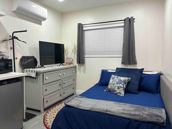 Peaceful Hidden Gem In Pasadena! - Pasadena, CA