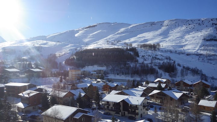 Small Studio Apartment With Wi-fi - Les Deux Alpes