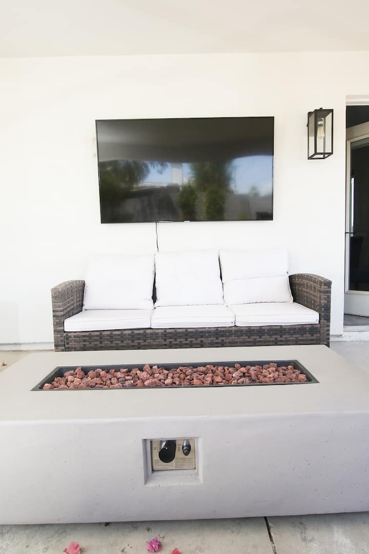 Madera King Suite In Old Town Scottsdale Sleeps 4 - Scottsdale, AZ