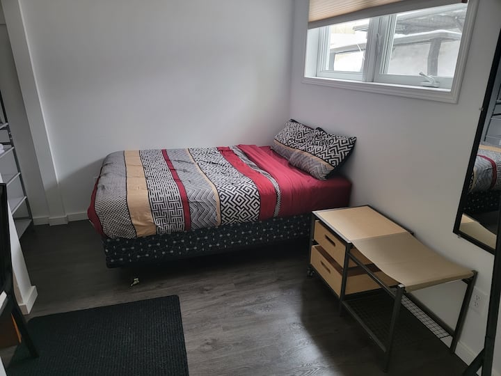 500+ Edmonton Vacation Rentals | Houses and Apartments | Airbnb