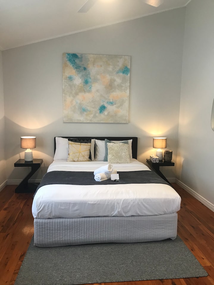 ⭐️Private + Spacious Granny Flat With En-suite!⭐️ - Oxley