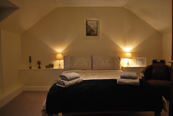 Lrg En-suite Double In City Centre Inc Breakfast! - Inverness