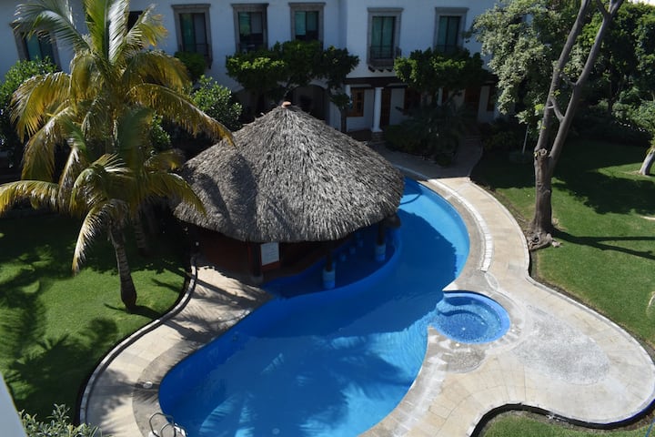 Tranquilo Y Soleado Departamento Con Vigilancia - Cuernavaca