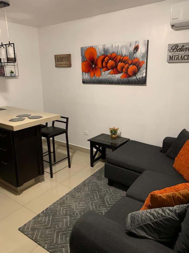 Depa “2” Acogedor En Zona Hotelera Y Uabc - Mexicali