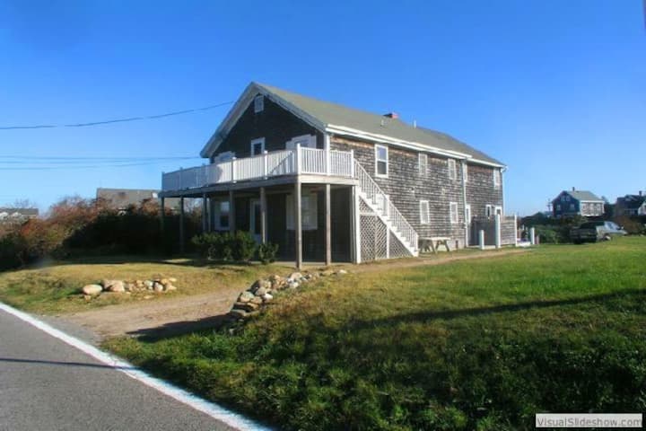 Simonelli Upper Apt. - Block Island, RI