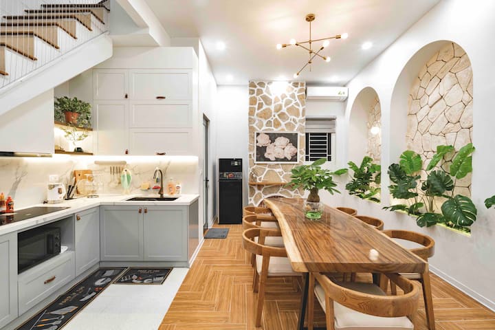 4brs/hoankiem/balcony/train View/soundproof Door - Hanoi