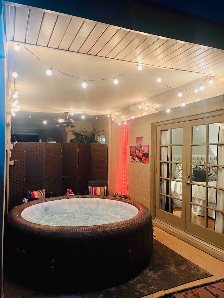 Private Guest Suite W/ Hot Tub - Glendale, AZ